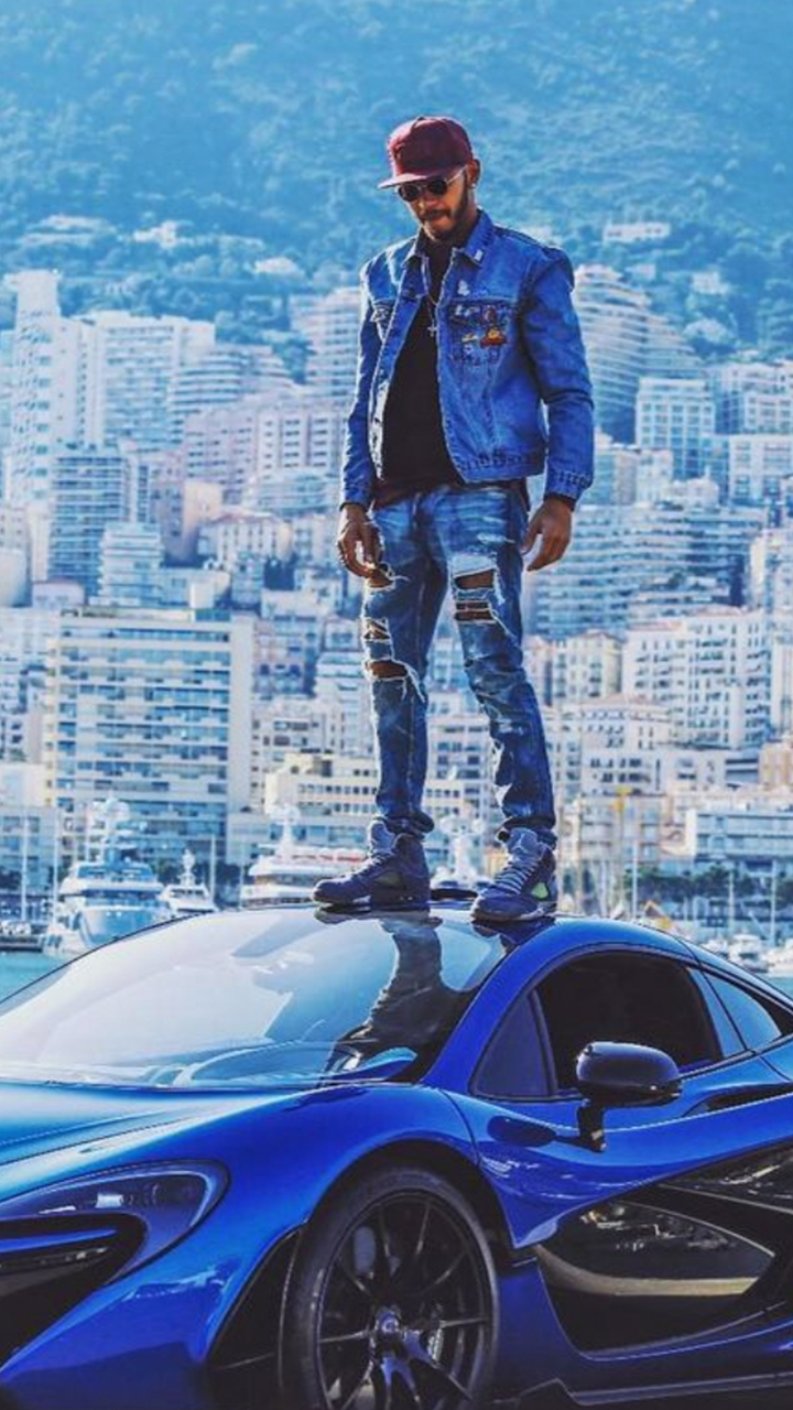 The ultra lavish life of Lewis Hamilton